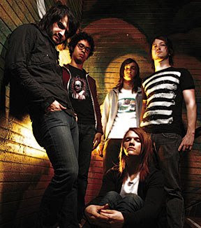 street emotion: THE ALMOST